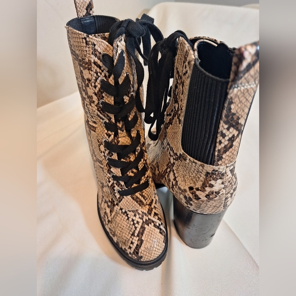 Steve Madden | Shoes | Steve Madden Snake Print 4 In High Heel Boots ...